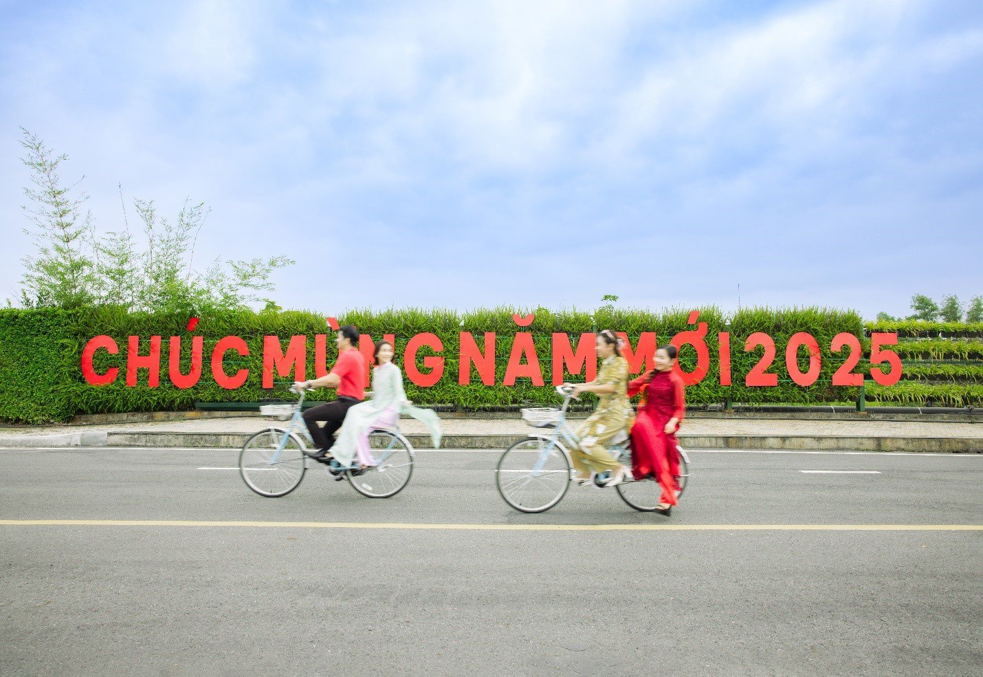 Hội hoa “iD Junction - Mùa xuân đầu tiên”- Điểm du xuân mới Tết Ất Tỵ 2025