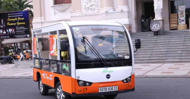 TP.HCM rà soát, chờ quy định mới về xe 4 bánh du lịch chạy điện