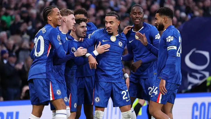 Siêu máy tính Ngoại hạng Anh dự đoán MU - Chelsea đua top 4, Arsenal ...