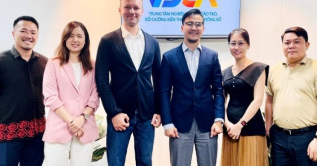 Trung tâm Đào tạo CRC và 1C Việt Nam nghiên cứu hợp tác chiến lược thúc ...