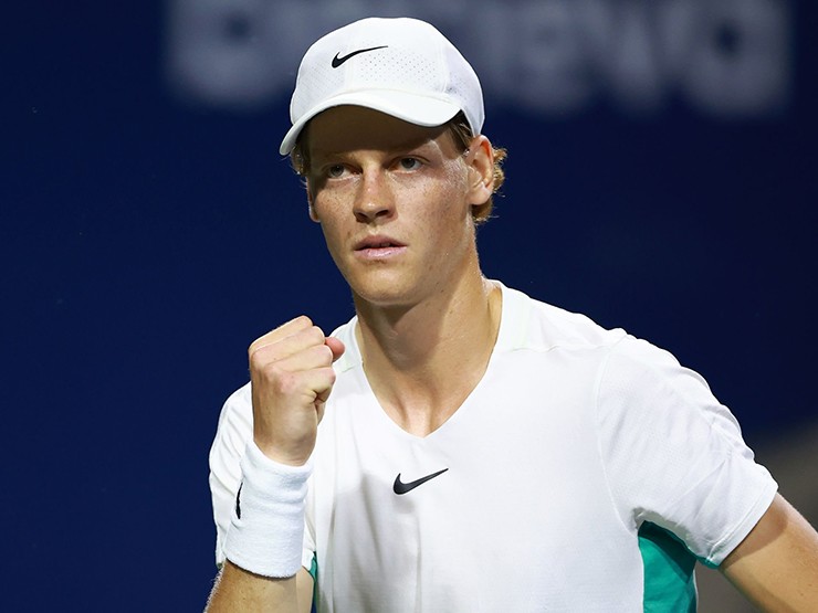Nóng rực tennis Rogers Cup ngày 5 Sinner vất vả hạ gã hề Monfils, đoạt ...