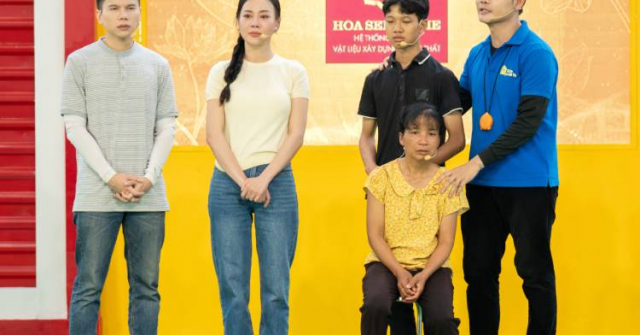 Hồng Phúc, Hoàng Tôn và Phương Oanh đau lòng cảnh người phụ nữ vừa phẫu thuật u cổ phải gồng ...